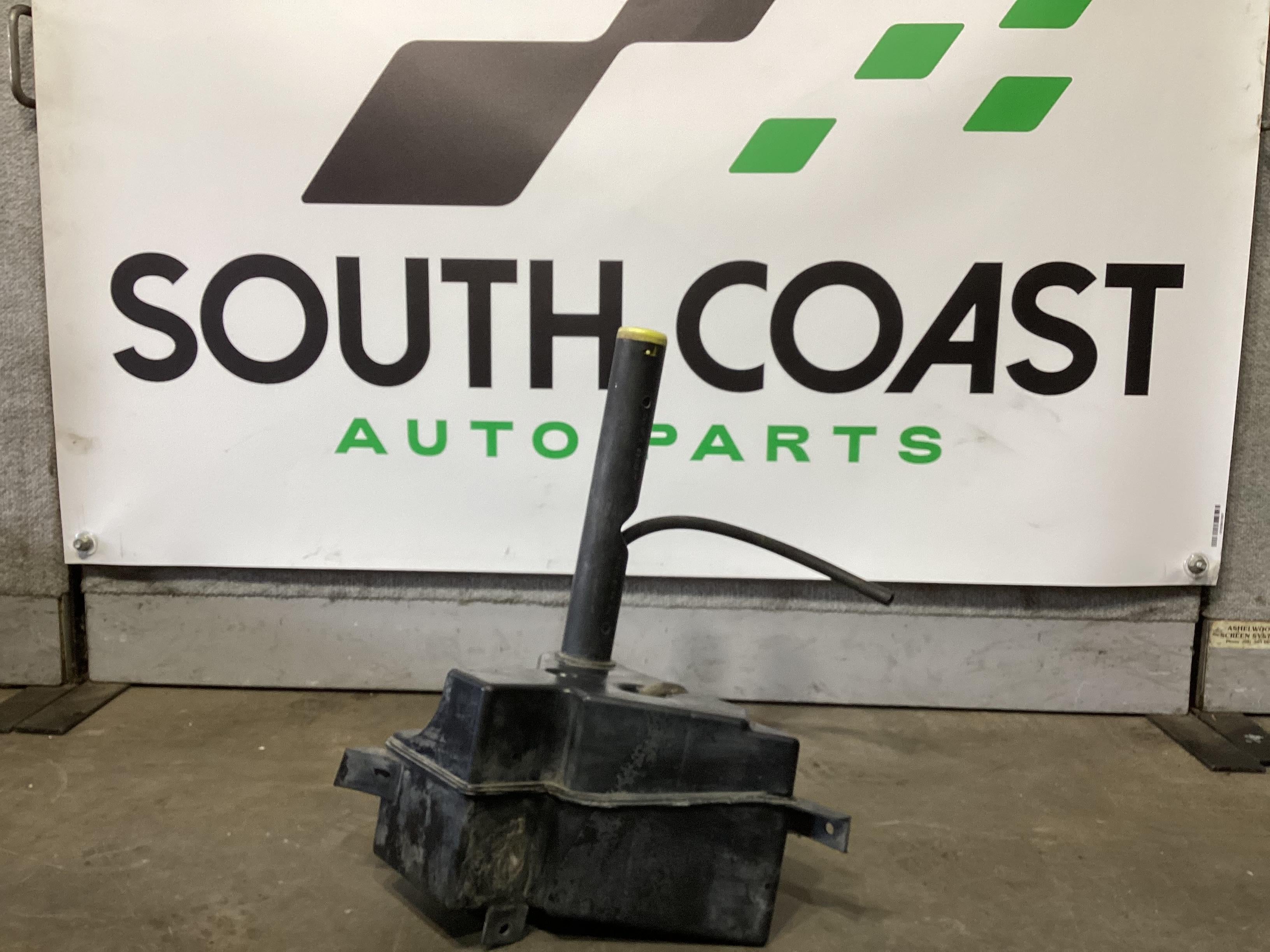 1999, Holden, Commodore, VT, Overflow Bottle – SC Auto Parts